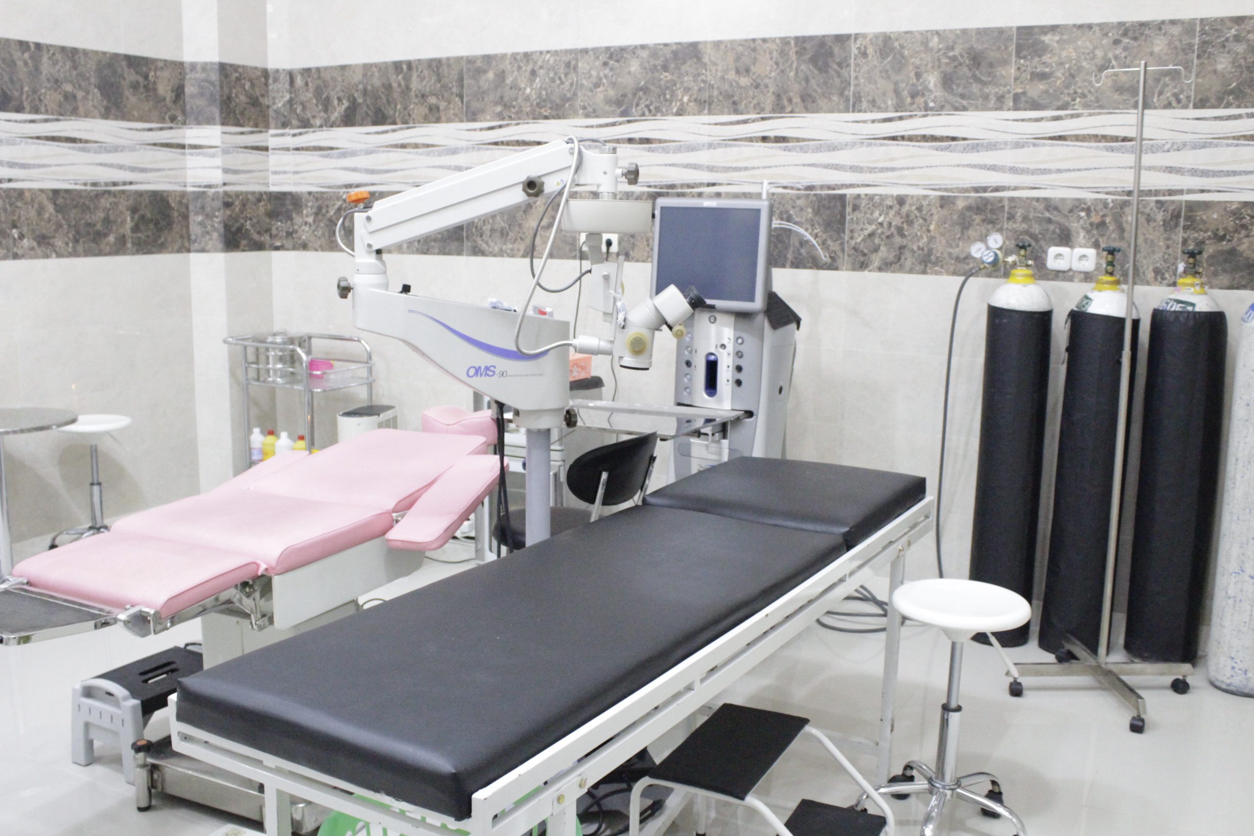KAMAR OPERASI - KUNINGAN EYE CENTER